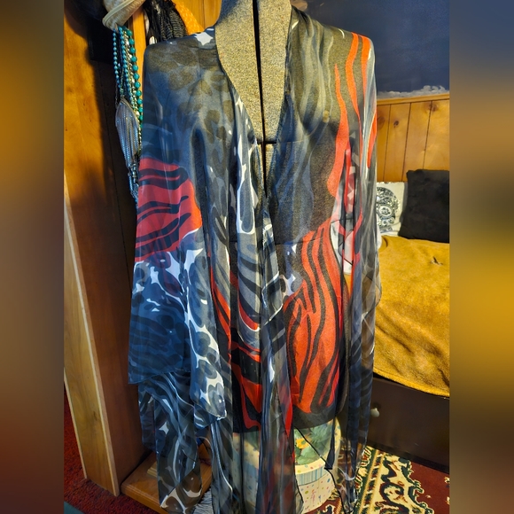 Charlie Paige | Accessories | Charlie Paige Os Scarf | Poshmark